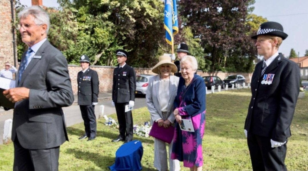 Memorial Unveiled for PS David Thomas Winter - The Police Memorial Trust